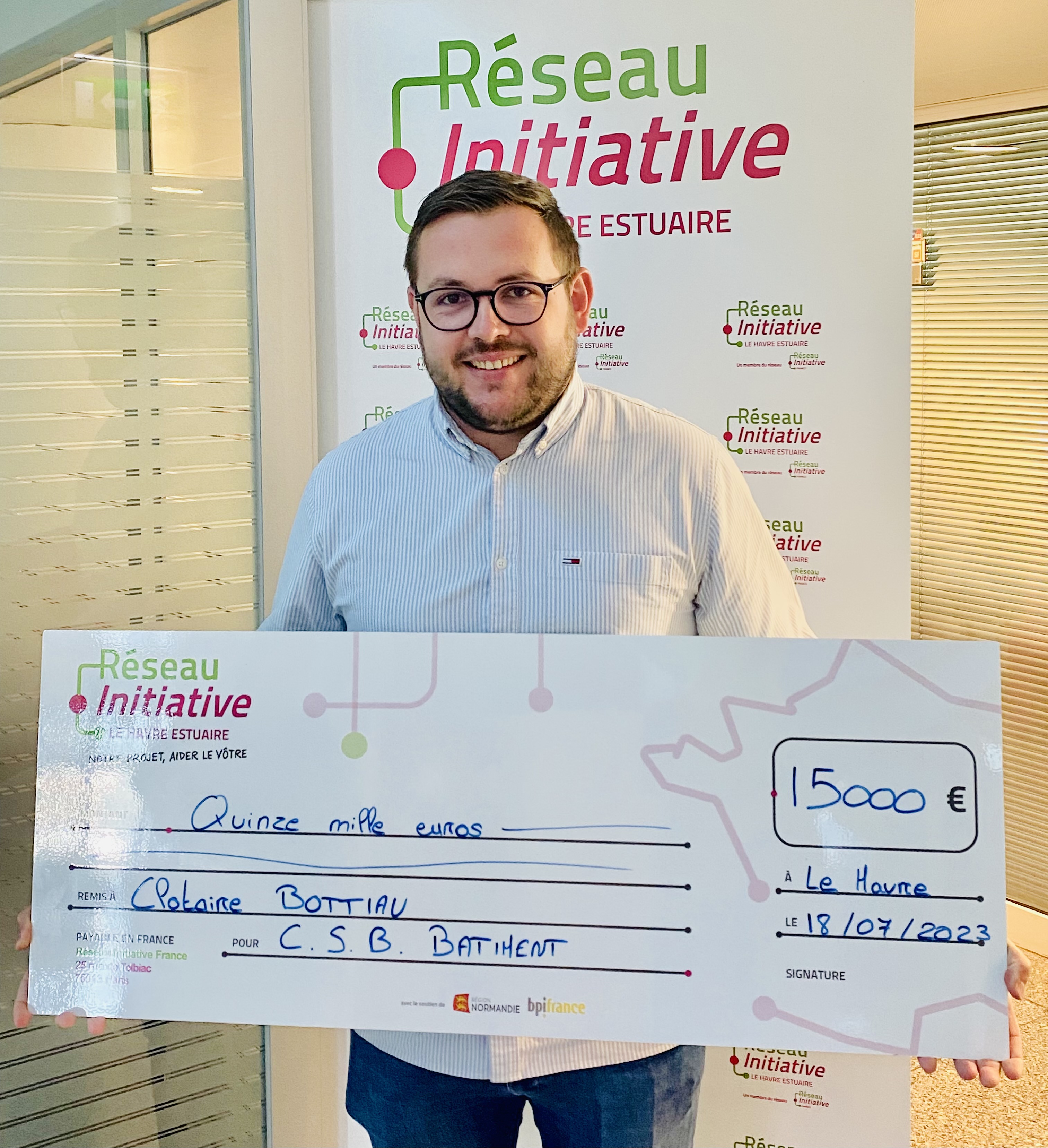 Remises de chèque Prêt d'honneur Initiative Le Havre Estuaire 2023 ...